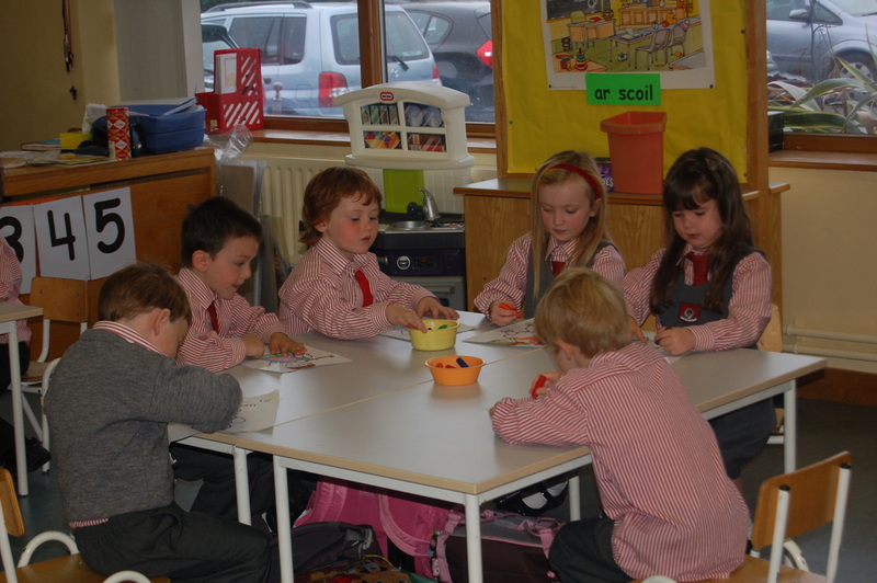 Fáilte roimh ár gCairde Nua – Méan Fómhair 2012 | Gaelscoil Uí Riada
