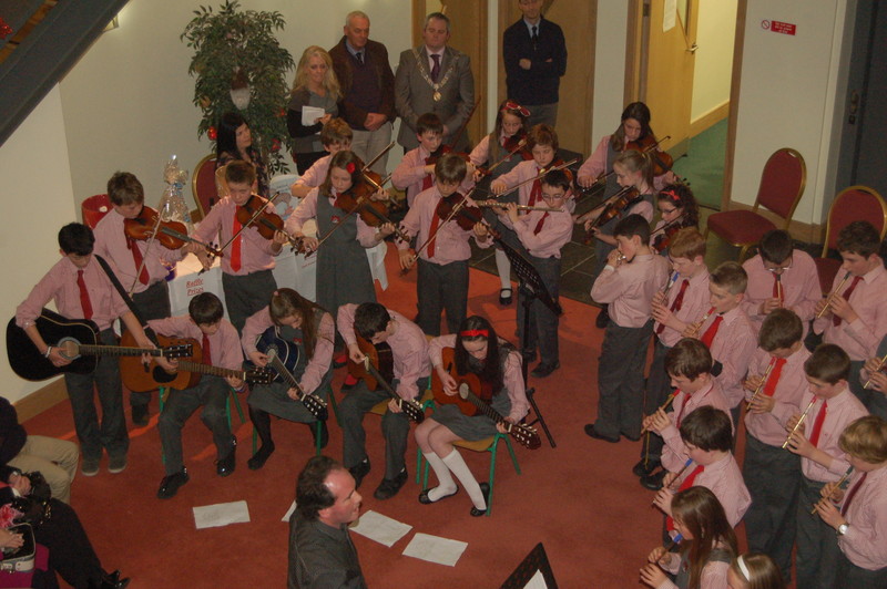 Cór Na Scoile | Gaelscoil Uí Riada